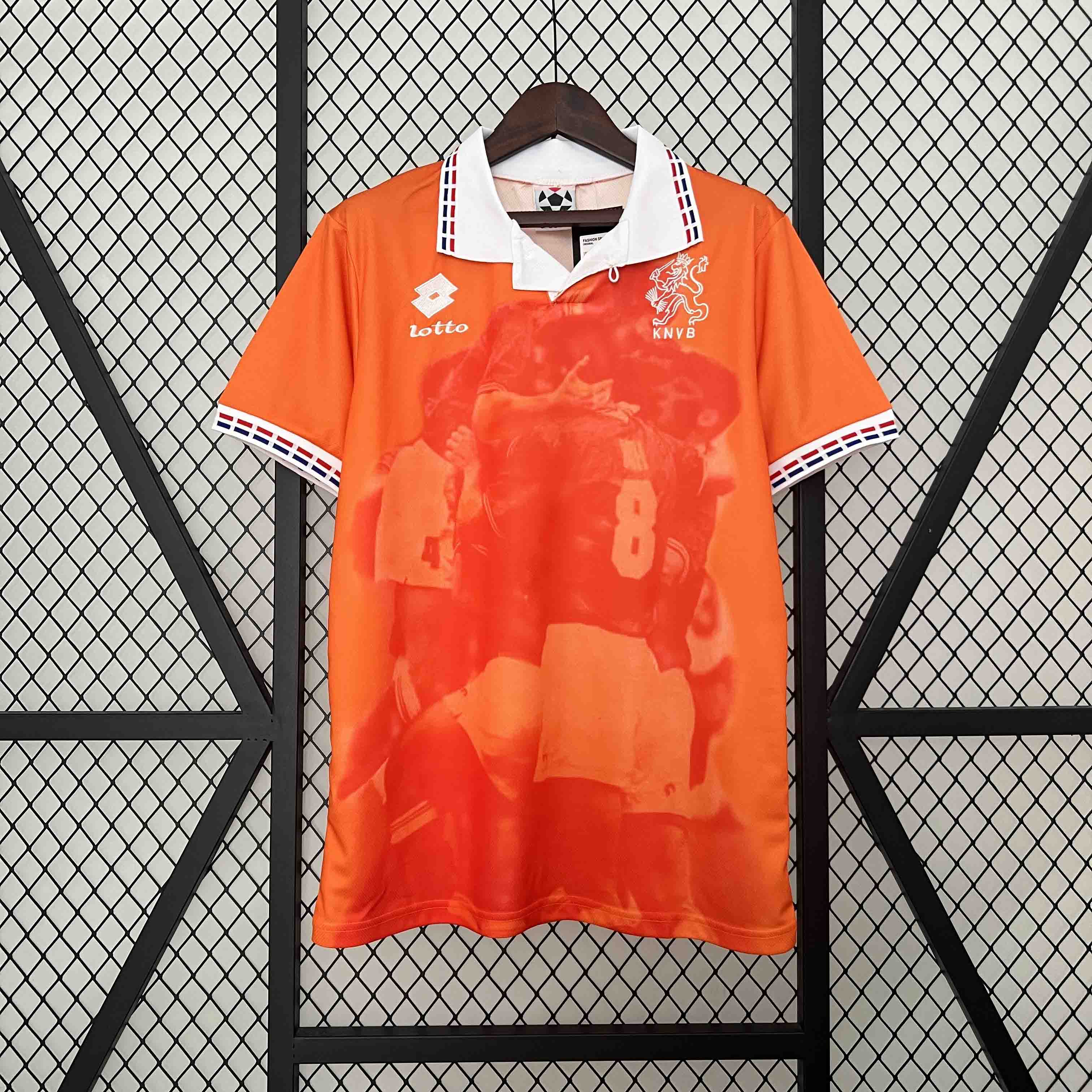 Netherlands – Vintage Kitman