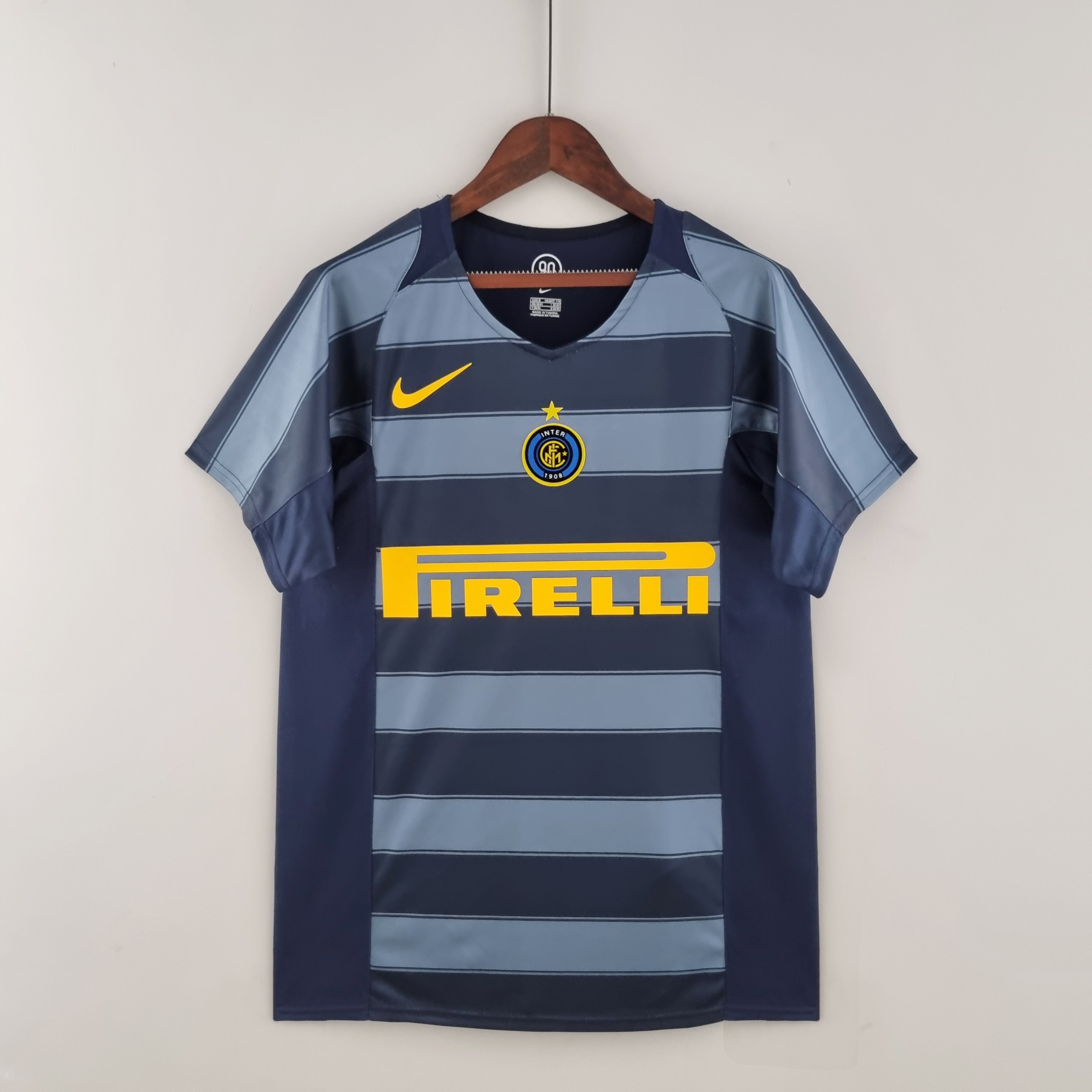 Inter Milan 2004-2005 Home Jersey – Vintage Kitman